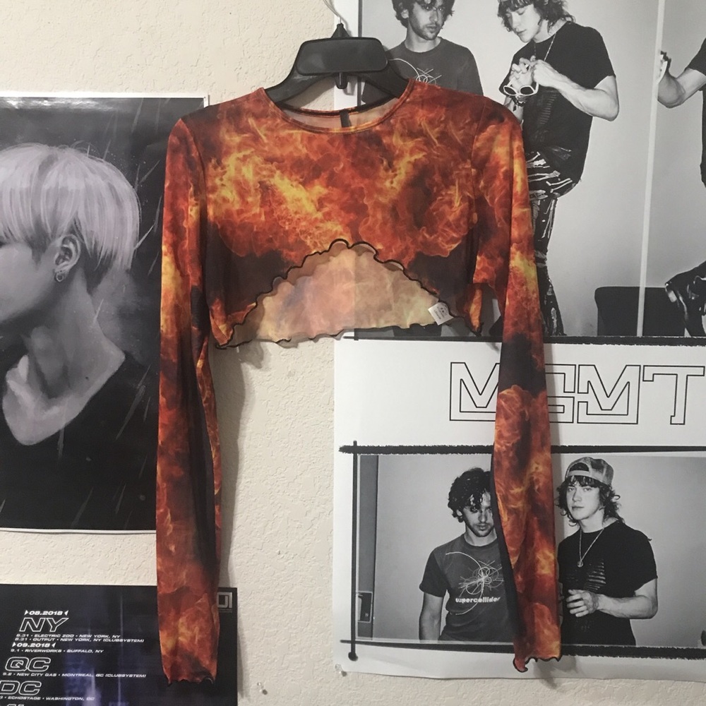 Flame Shoulder Y2k Top - Gem